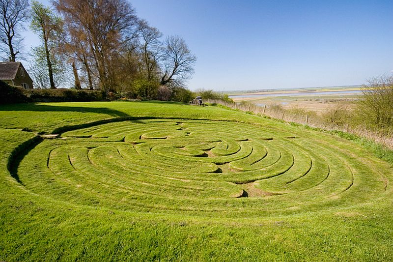 The Fairies Hill Maze – Asenby